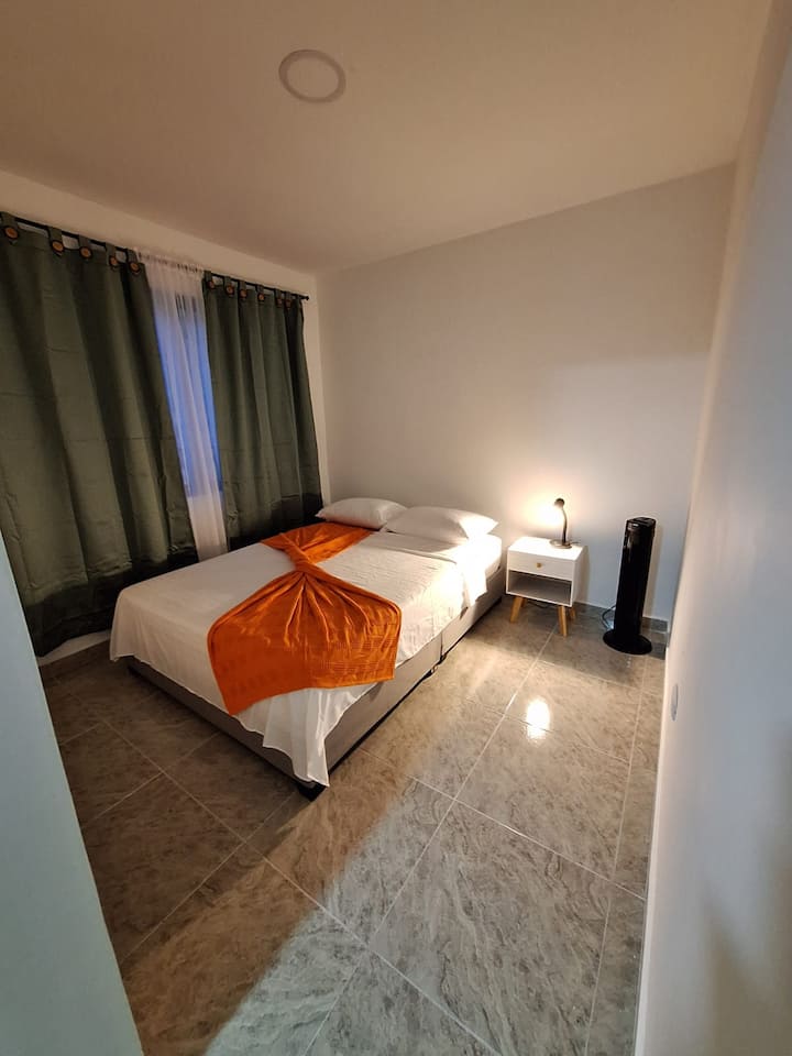 Apartahotel Kira - Génova