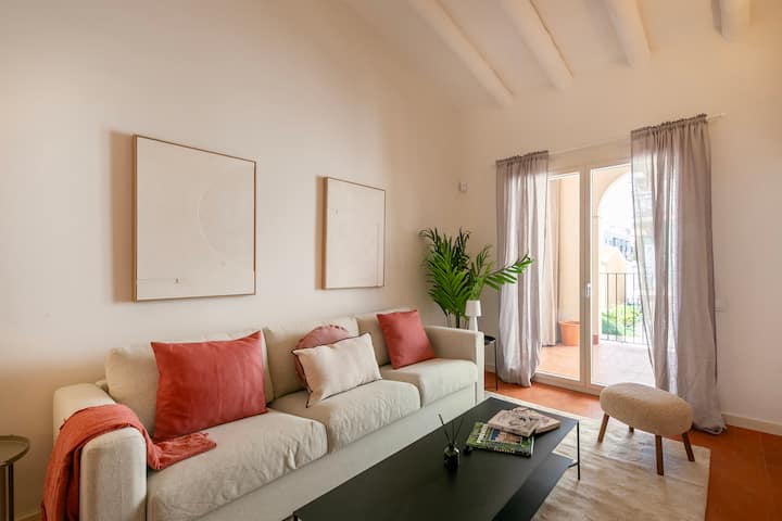 Elegant Apartment With Terrace - Santa Coloma de Gramenet