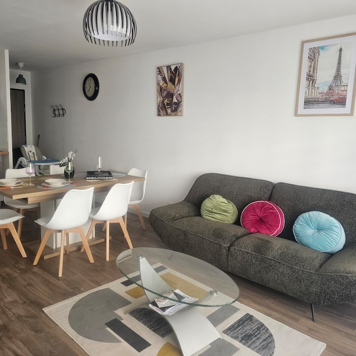 Appartement Proche De La Gare. Parking Gratuit. - Amiens