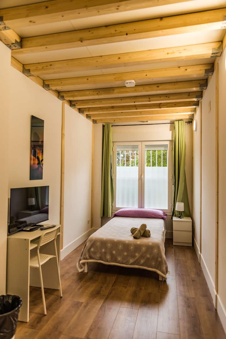 Isabel Guest House Room 3 - Getafe