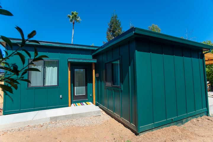 New Modern Style Home - Redding, CA