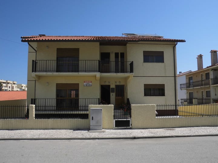 Bel Appartement Spacieux à La Plage - Vieira de Leiria