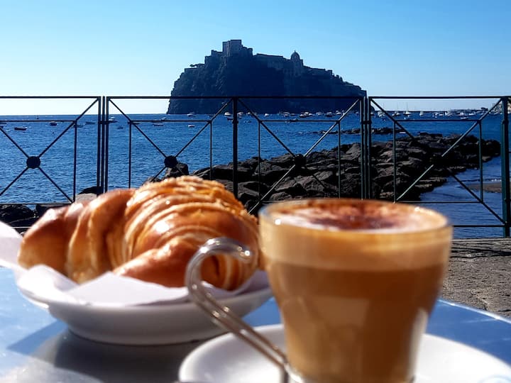 Ischia, Nice House On The Beach! - Искья
