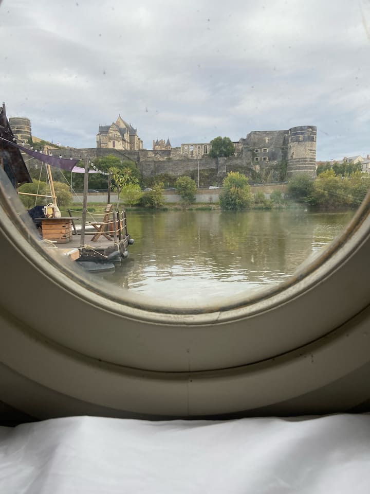 ÉVasion Sur Une Toue Cabanée - Angers