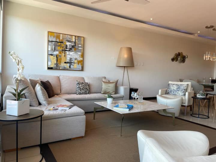 Luxurious Ocean-view Condo 5 Minute Walk To Beach. - Playa Hermosa