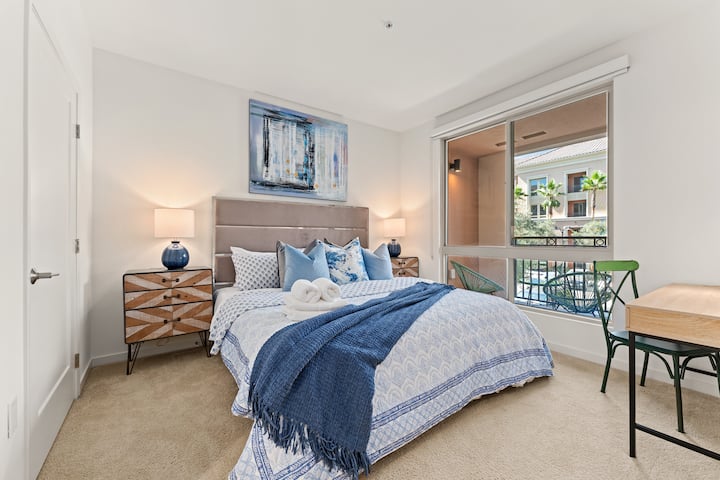 Irvine Spectrum Apartments Home - Irvine, CA