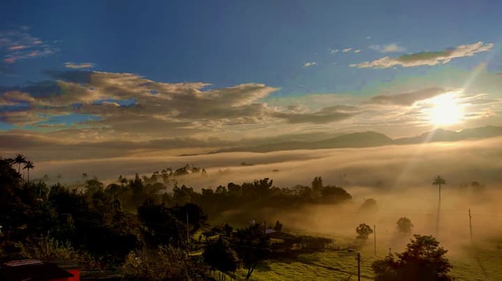 Nature And Hiking Enthusiasts - El Rosal
