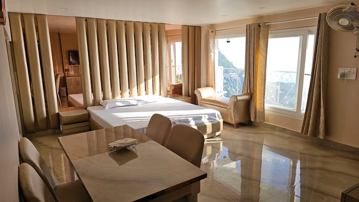 Luxury Studio Apartment Valley View In Mussorie. - Mussoorie