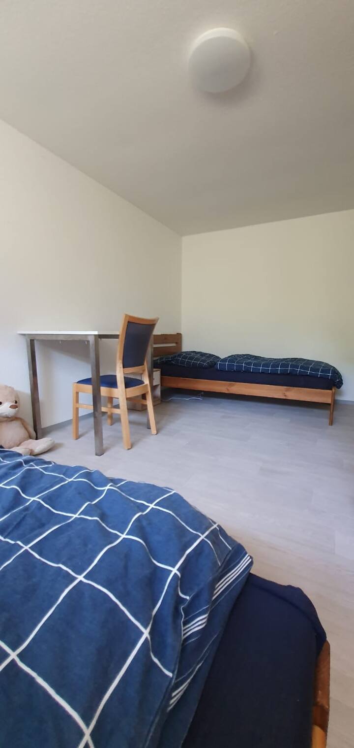 Zimmer Mit 2 Betten In Wiblingen - Ulm
