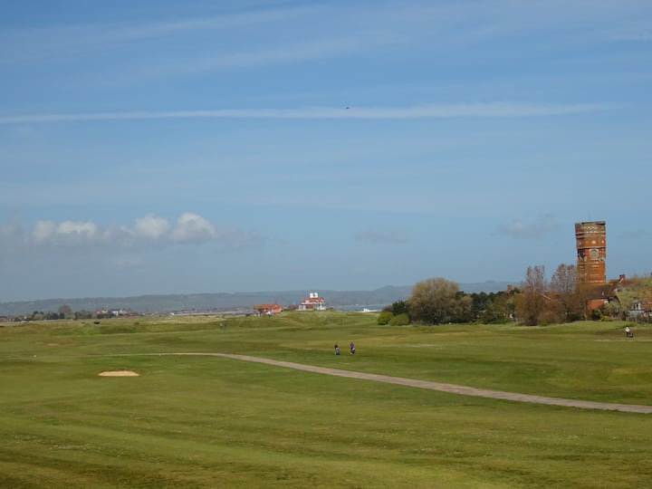 Close To Beach & Golf Course - Greatstone Beach