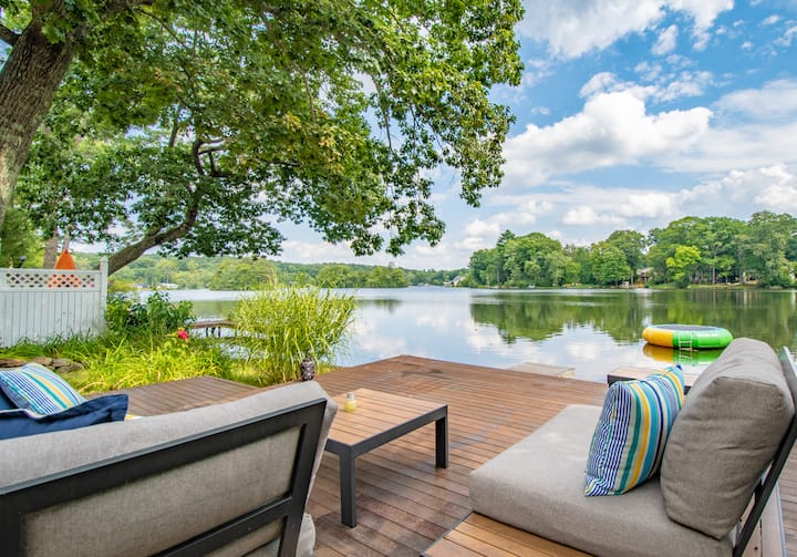 Beautiful Lake House - Ashford Lake, CT
