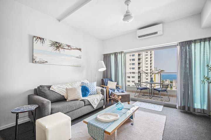 Bluey Breeze -Ocean Views, Cbd, Infinitypool & Gym - Darwin