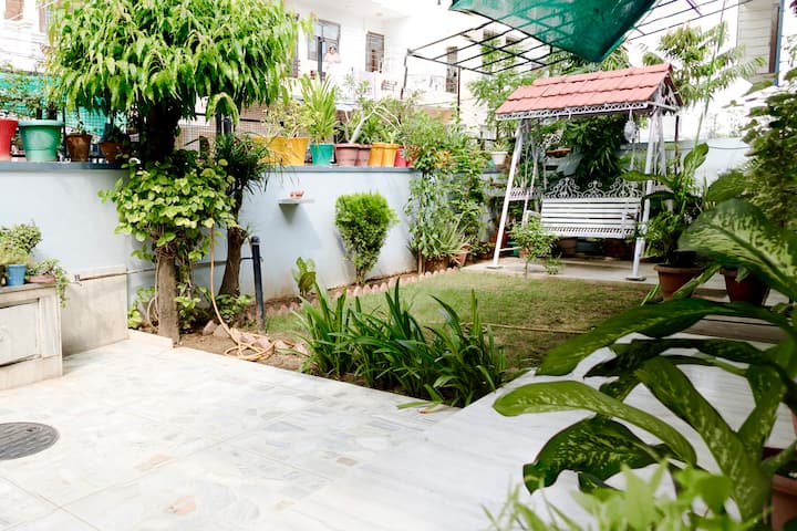 The Lotus Nest - Serene 3 Br Bungalow In Jaipur - Jaipur