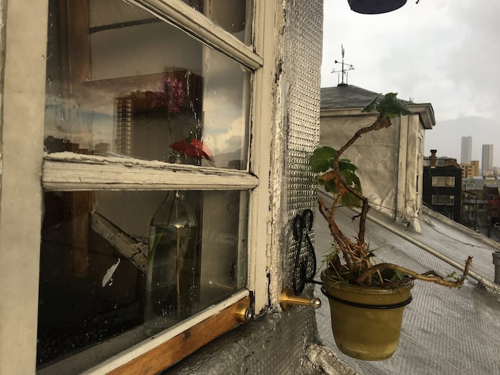 Nice And Cozy Space In An Attic! - Bogota
