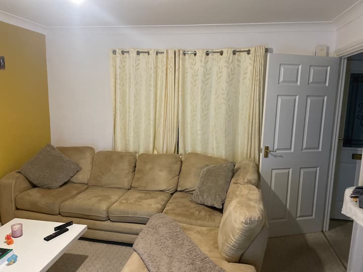 Cozy Bed In The City - Stoke-on-Trent