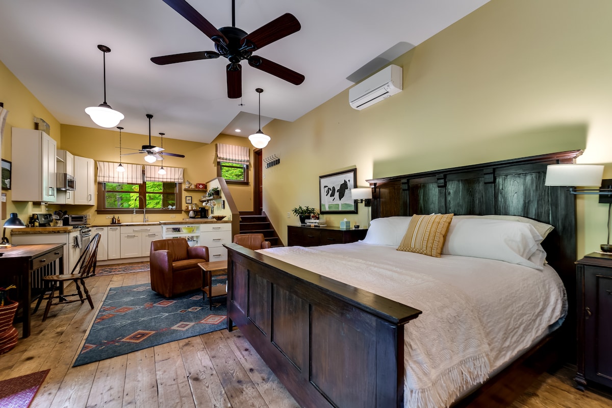 Studio Apartment at Winding Stair Farm - Airbnb