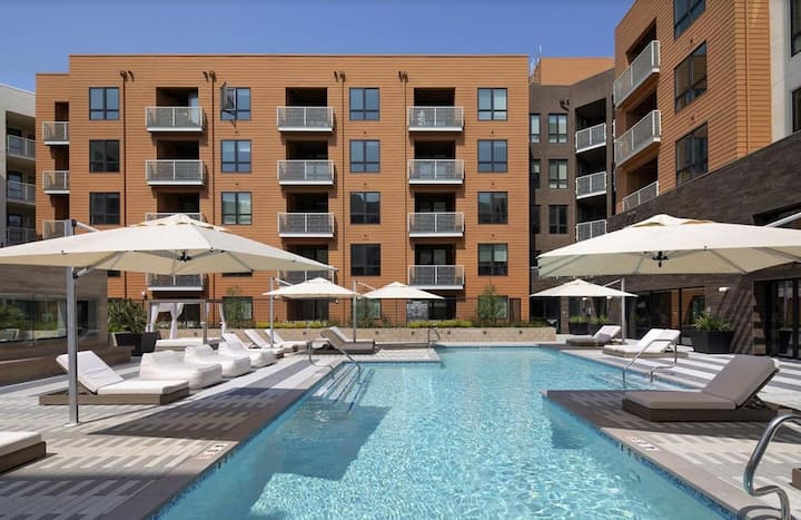 Santana Row - Luxury Apt - Santa Clara, CA