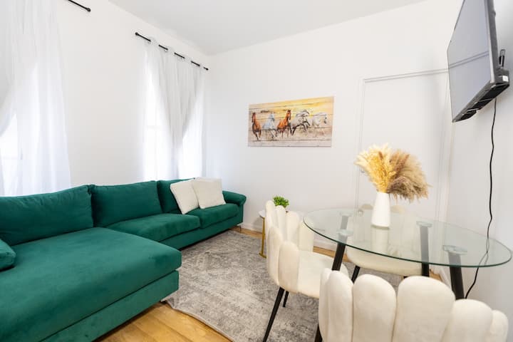 Renovated, 2  Br1/bath, Columbia Uni~central Park - New York City
