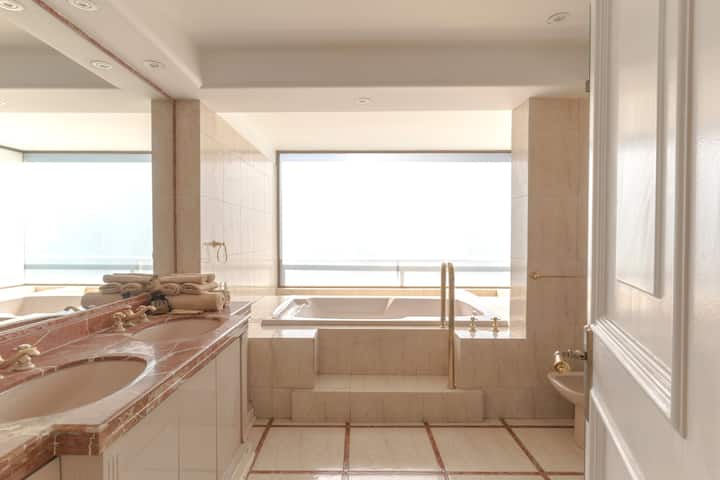 Piso 310m² Jacuzzi Privado- Inmejorable Ubicación - Las Condes