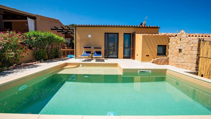Villa Vista Mare Con Piscina & Parcheggio Privato - Costa Paradiso