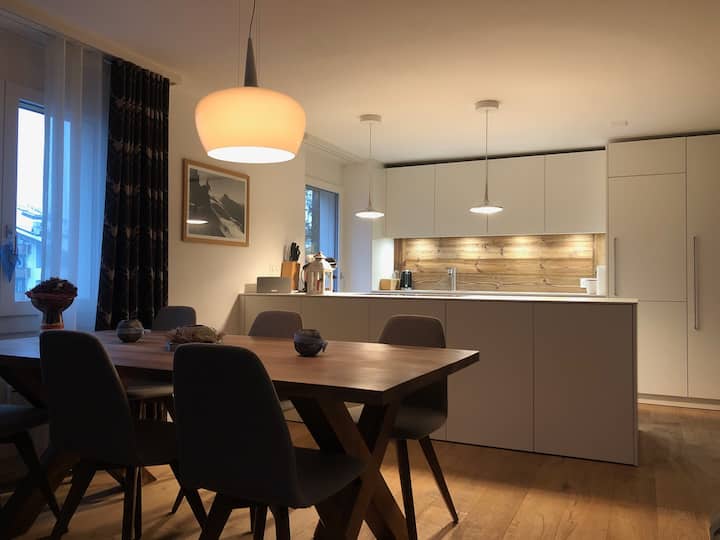 Alpine Chic Apartment - 체르마트