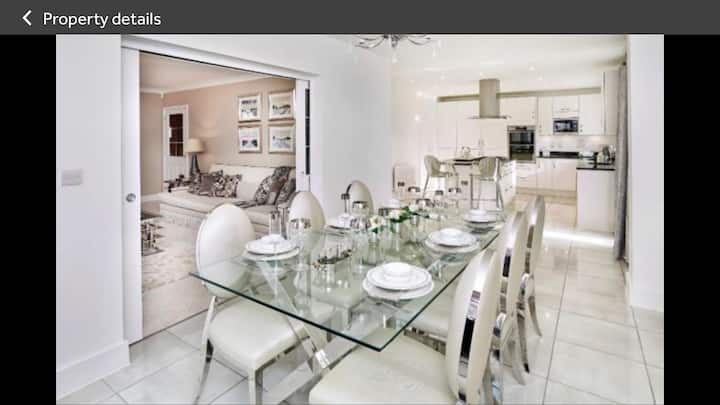 Rose Cottage - Maldon