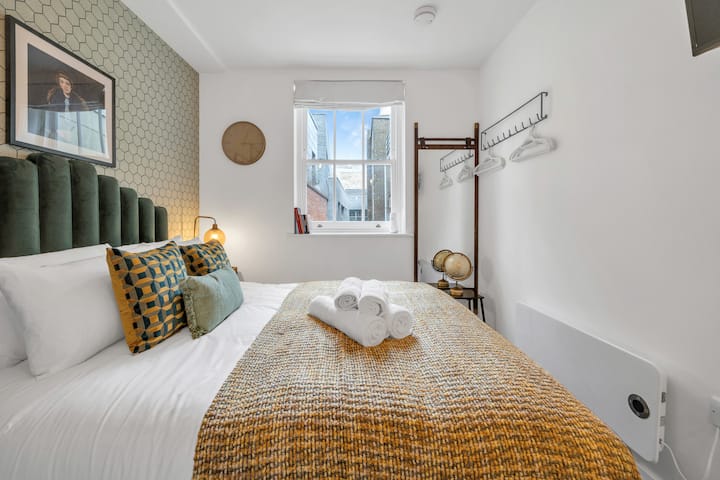 Sophisticated Studio Space In Prime Spot! - Londres