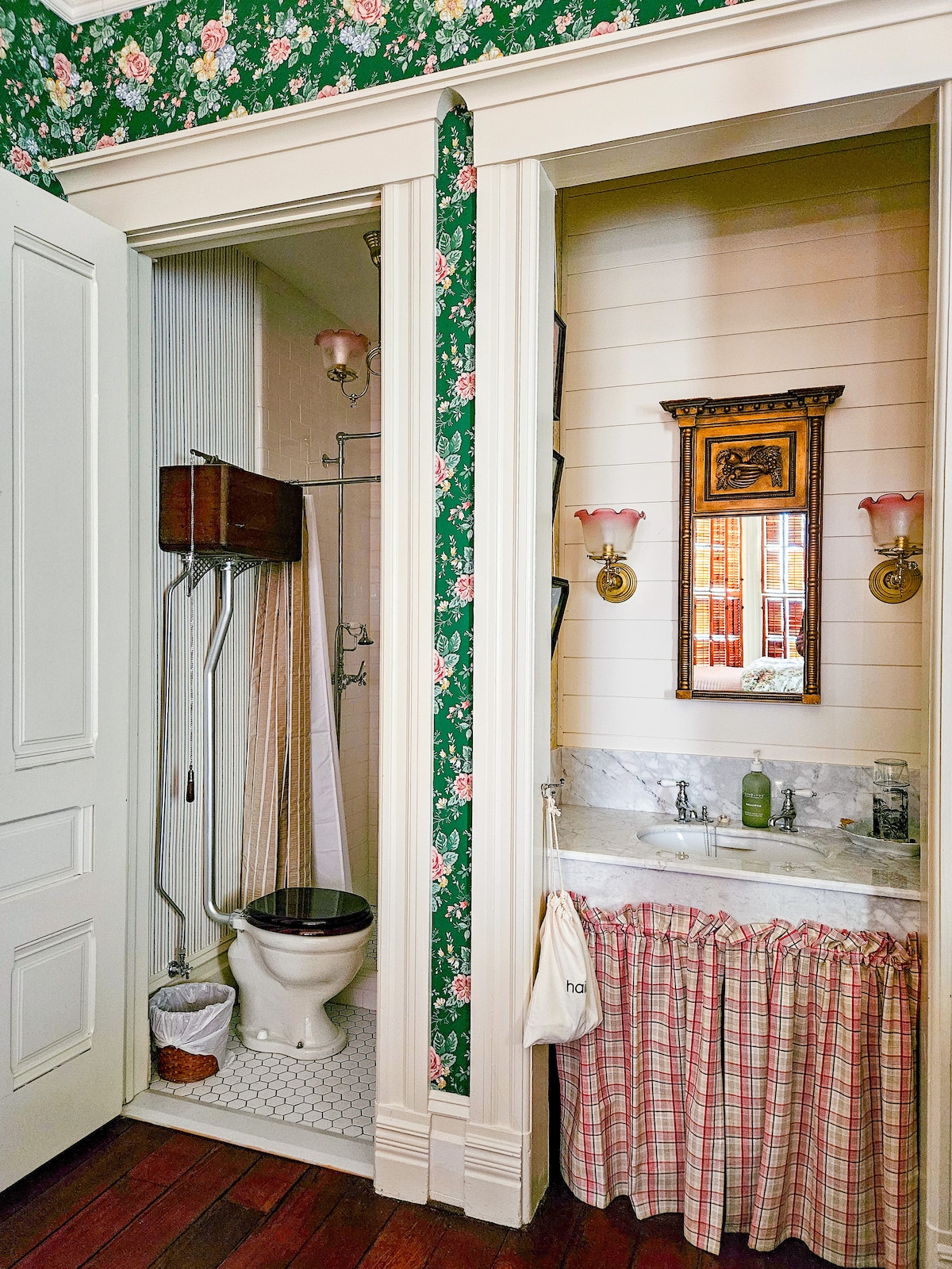 La suite Jeremiah David @The JD Hyde Historic Inn - Hôtels à louer à ...