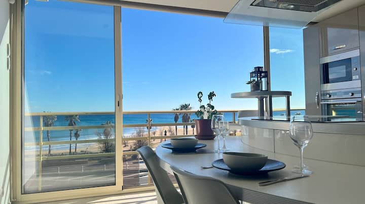 Studio Spacieux, Vue Imprenable Sur La Mer - Les Issambres