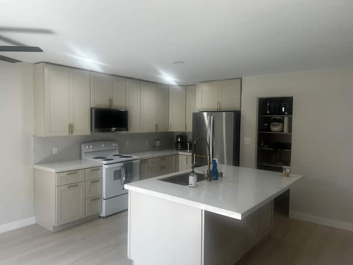 Newly Renovated Condo - Modesto, CA