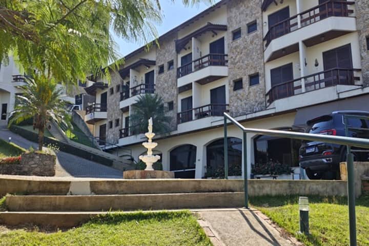 Flat Piemonte - Serra Negra-sp - Serra Negra