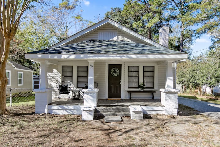 Vintage Cottage | Historic Haymount Gem - Fayetteville, NC