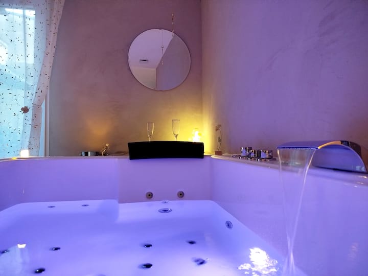L'envolée : Maison Avec Balnéo 2 Places Et Sauna - Bergerac
