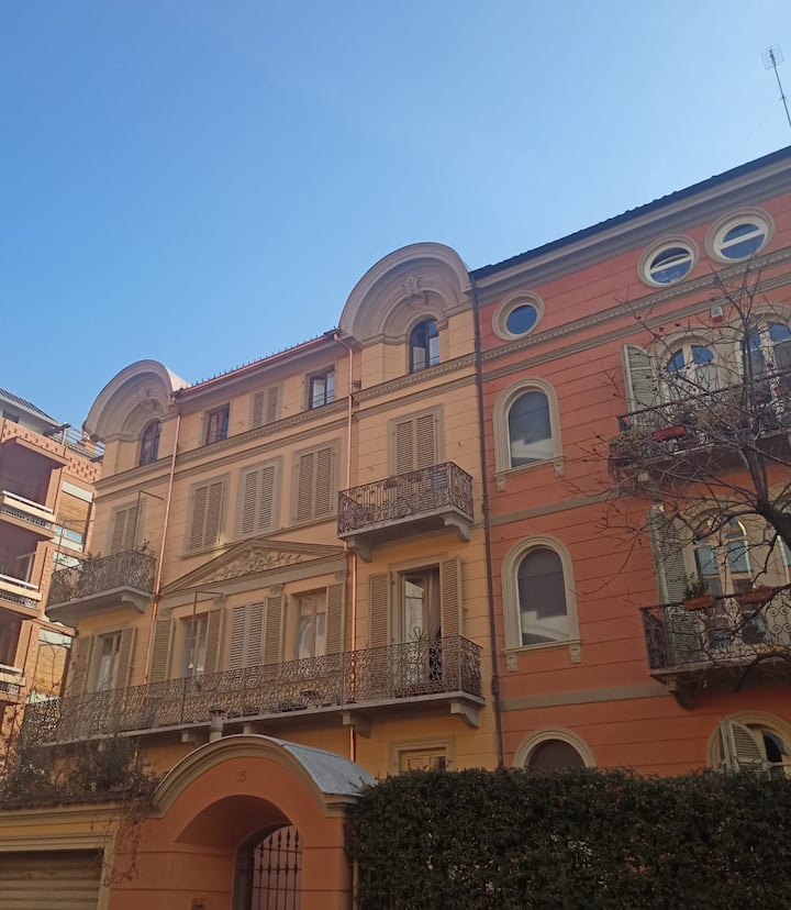 Eleganza Liberty In Centro - Torino