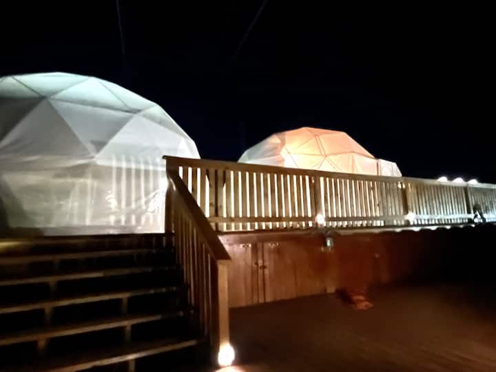 Geo-dome, 2 Beds W/ Private Hot Tub - Lakeway, TX