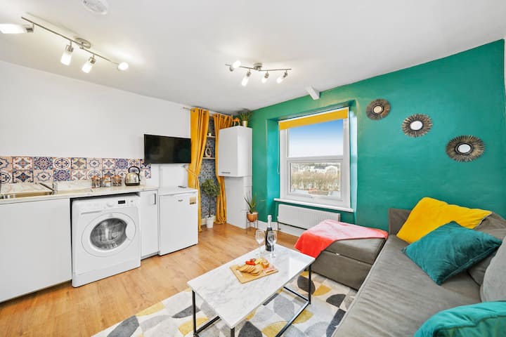 Cosy Apartment In Plymouth - Sleeps 4 - Cawsand