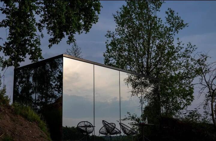 Sunrise - Lough Neagh Mirror Houses - Antrim