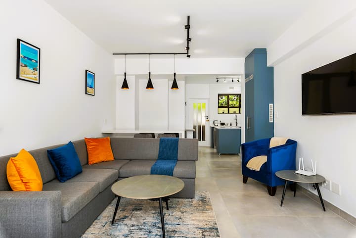 Chic Sea Point Gem | 300m To The Promenade - Cape Town