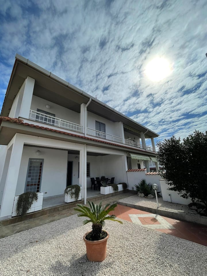 Alloggio Turistico In Villino - Anzio