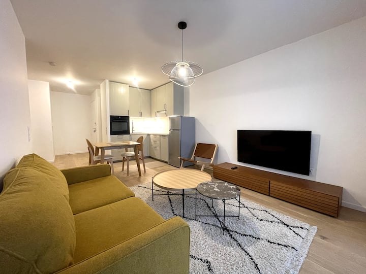 Goodguest - New Building Clichy 4pax - Clichy
