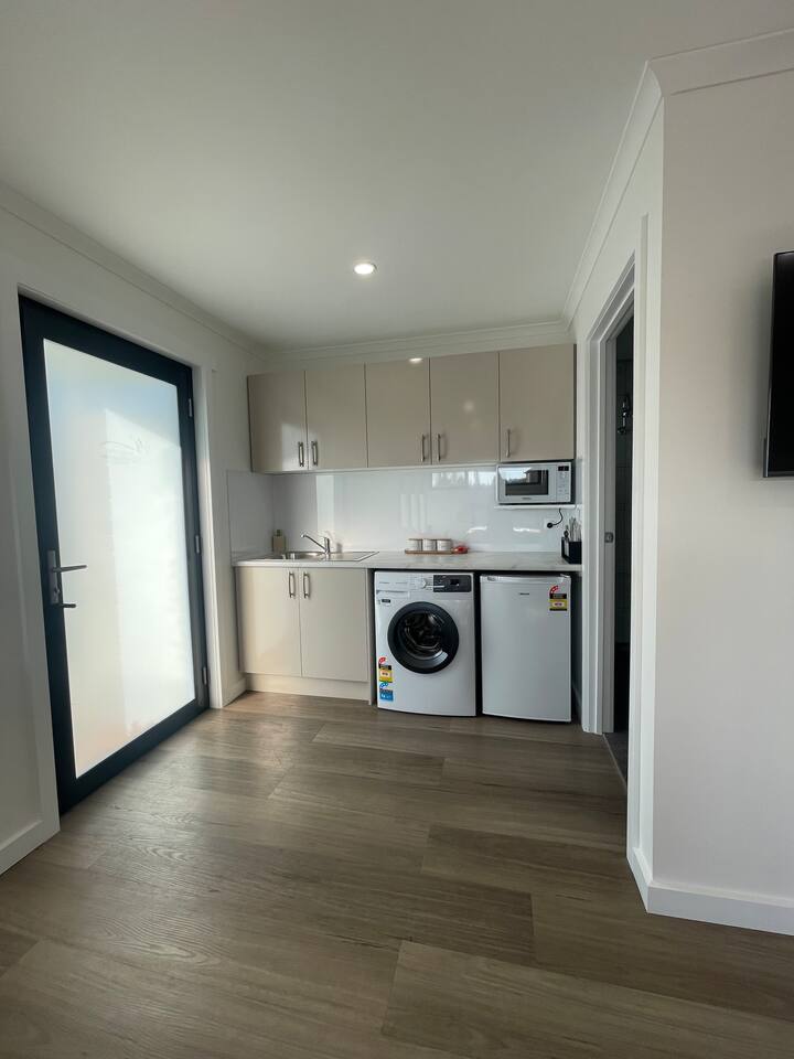 Four Square Unit 3 - Sheffield