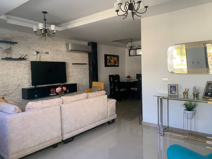 Villa Zamora - Salinas