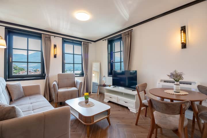 Luxury Apartment With Lake View - Ohrid