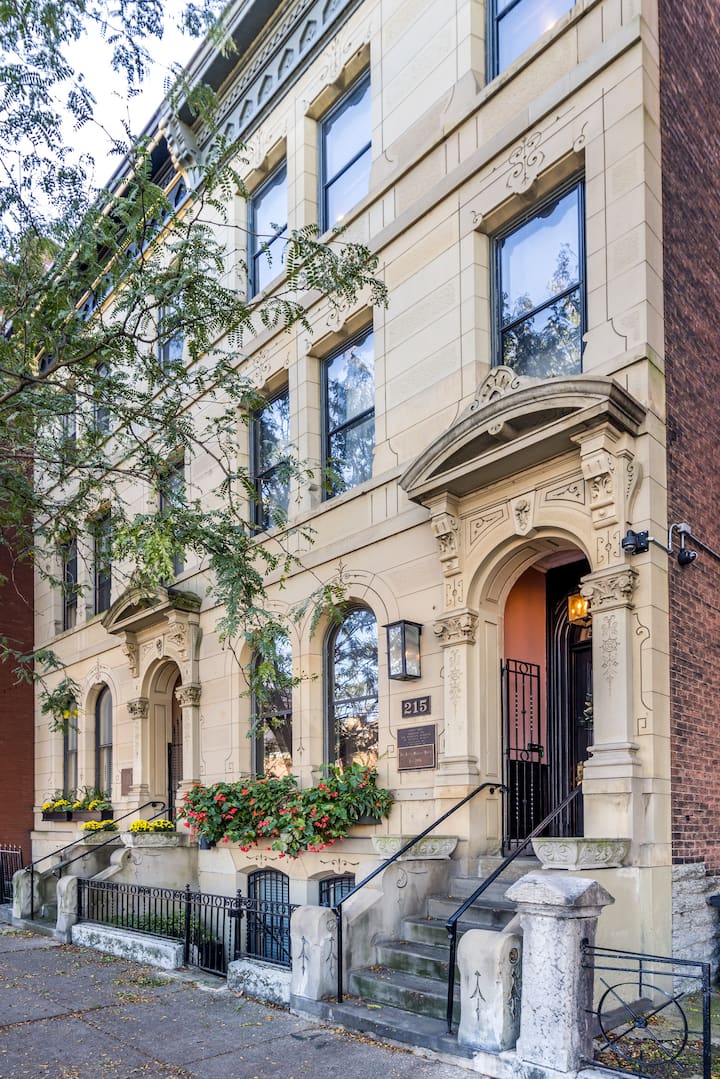 Luxury Brownstone | Walk To All | Washington Park - Cincinnati