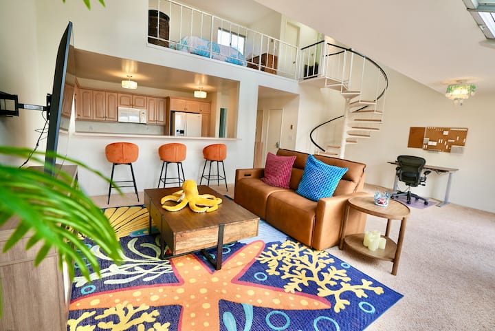 Chic 1 Bedroom Loft By Ocean - Manhattan Beach, CA