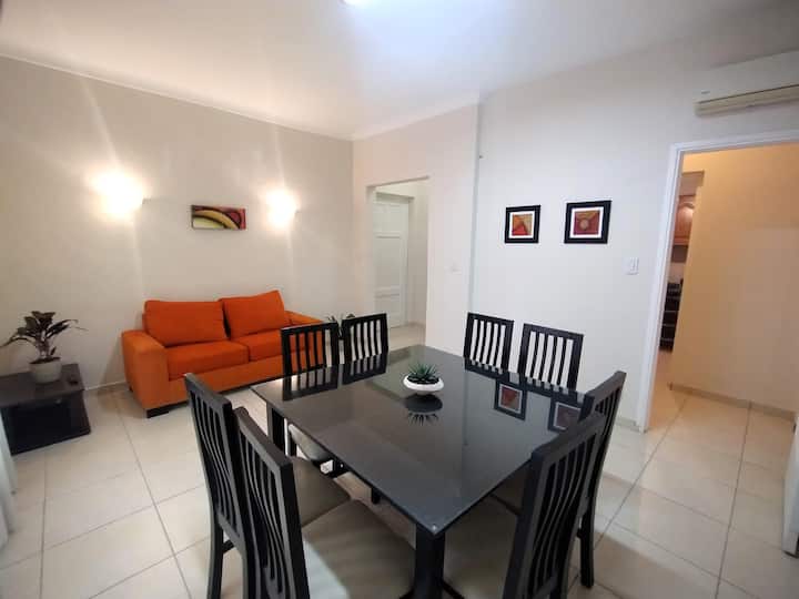 Hermosa Casa En Pleno Centro De Mendoza - Mendoza