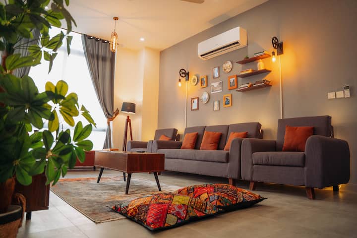 Modern 2br Apt | Wifi, Ac, Balcony, Secure Parking - Islamabad