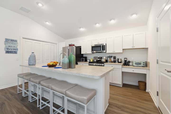 Room For Rent In A New Home In The Village, Fl - Leesburg, FL
