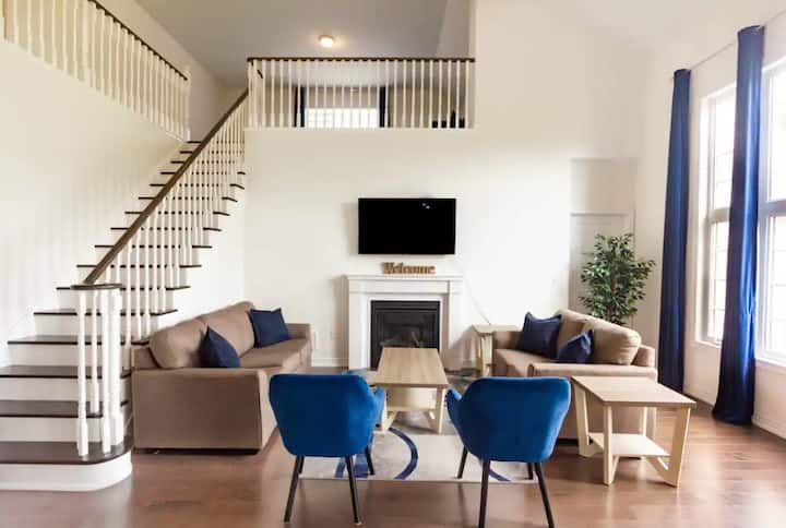 All Season Private Escape Awaits! - Prince Edward