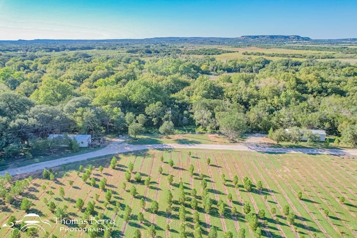 Tree Farms Cabins In Buffalo Gap - Elm Creek, Texas